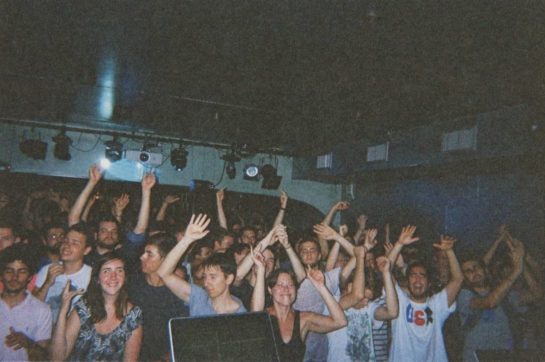 40 Pictures That Perfectly Capture The '90s Raves - Page 3 of 4 - Only ...